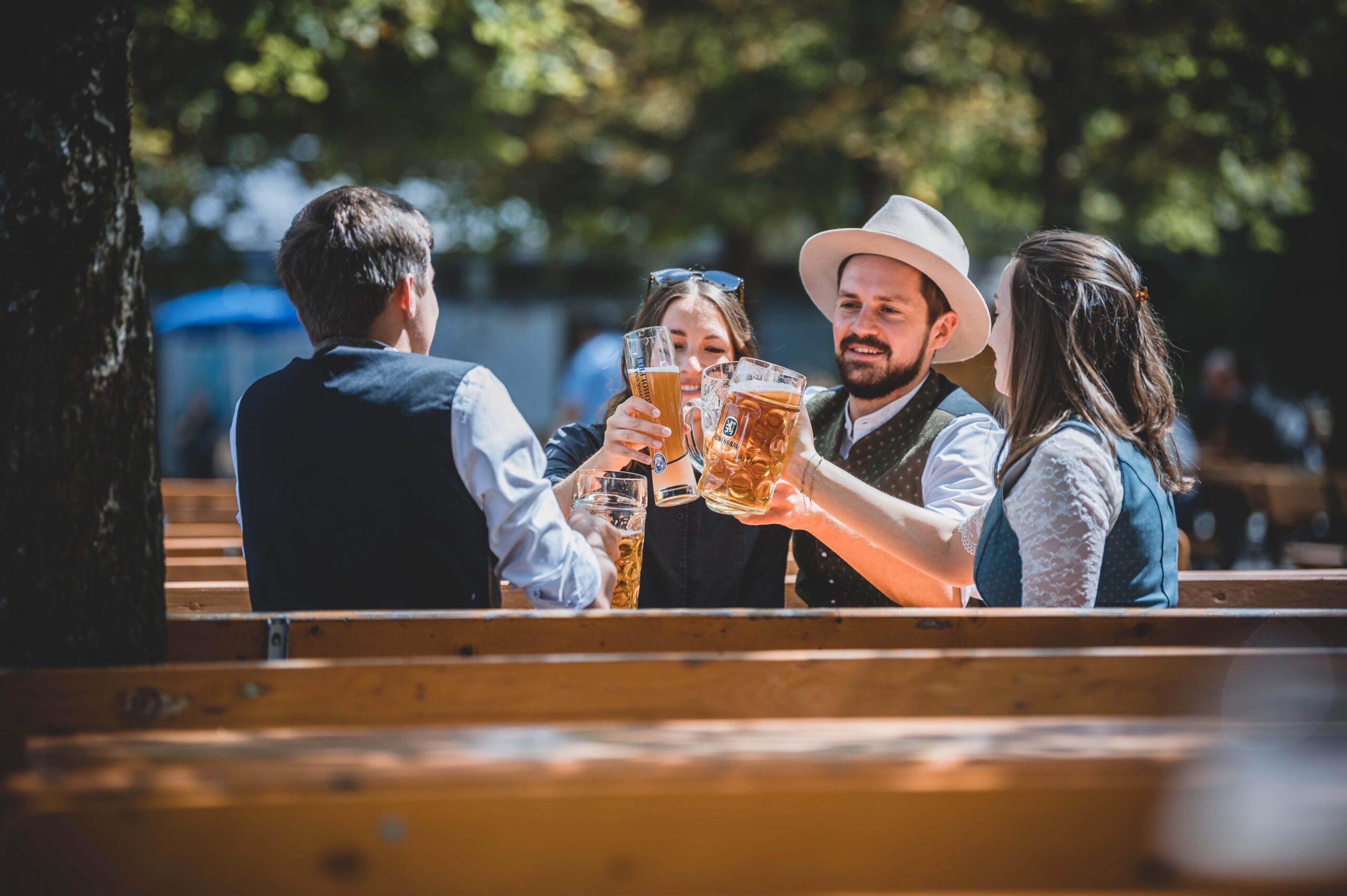 Zum Flaucher Home - Biergarten Zum Flaucher